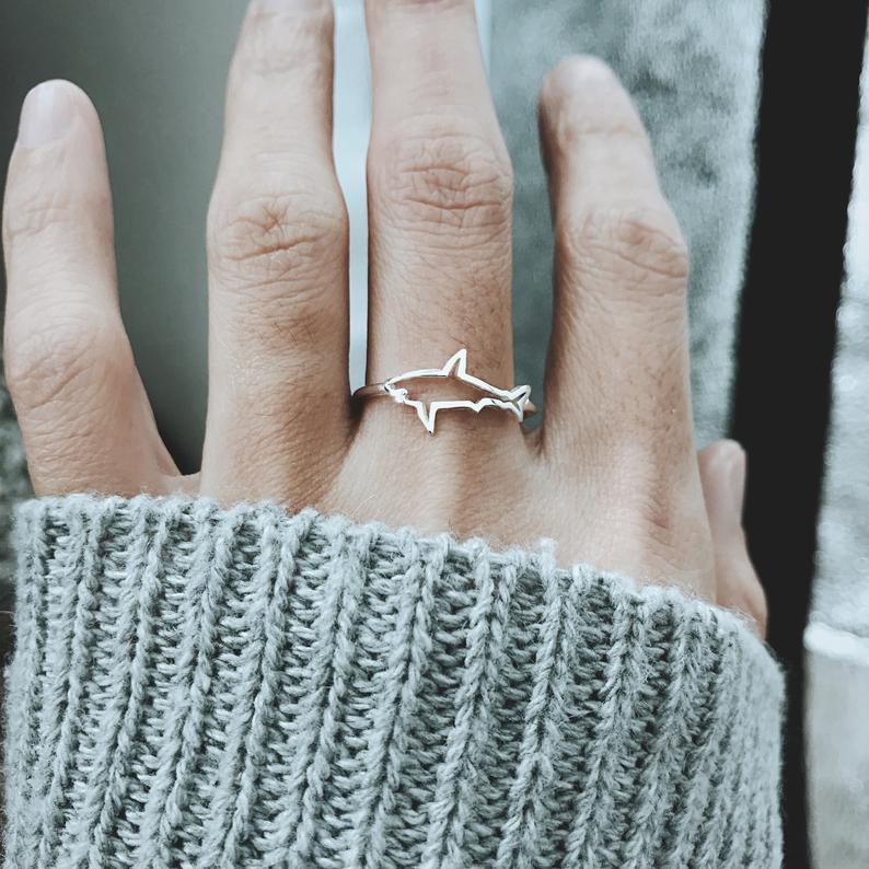 Sterling Silver Shark Ring– romanticwork